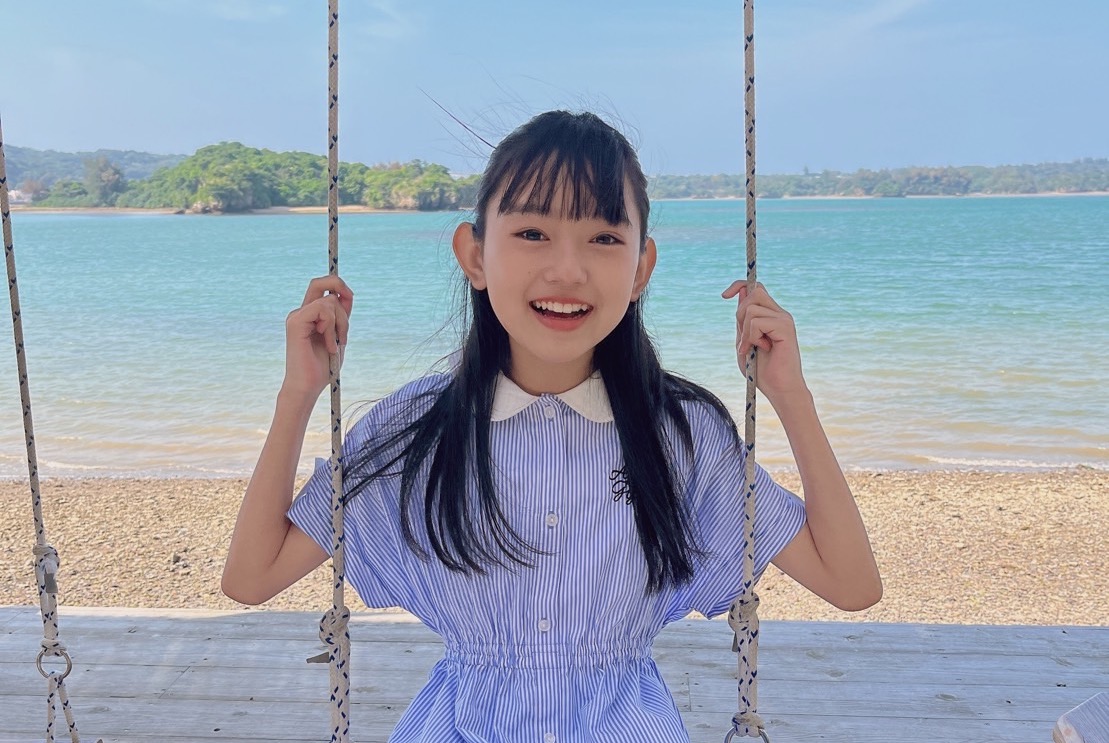 【里乃☆ブログ】里乃のテンションの上がるモノ3⭐️ 景色がカラフルでドライブが楽しい💙💛💚 | ニコ☆プチ | 女子小学生ナンバーワンウェブマガジン