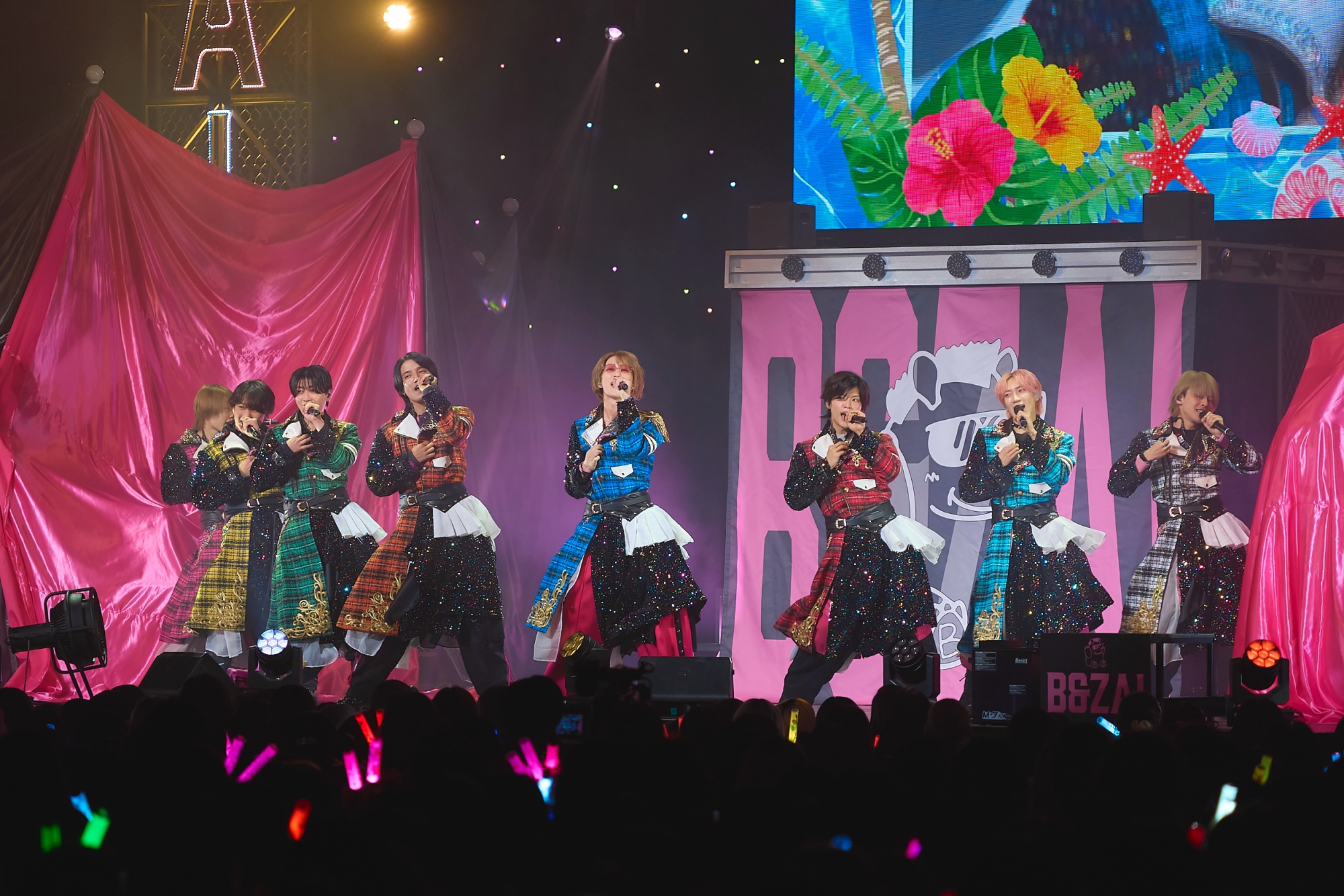 武道館公演決定おめでとう！【ロック×アイドルの無敵空間☆】B&ZAI LIVE TOUR 2026 -ROCK’N’DOL-ライブレポ ...